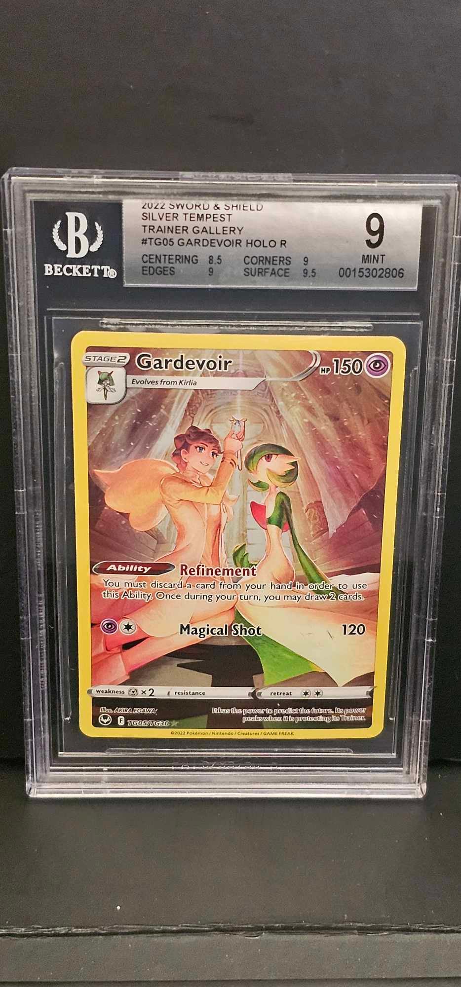 GARDEVOIR -- BECKETT GRADE 9 | SR Comics International, LLC